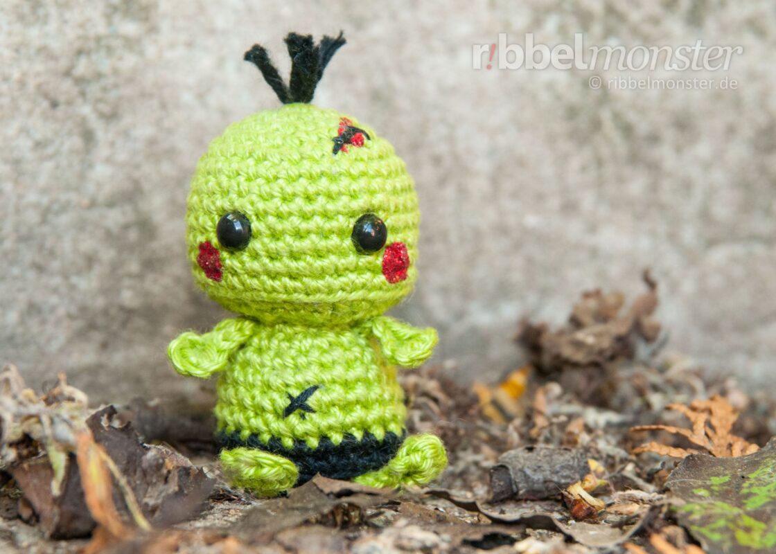 Amigurumi - Minimee Crochet Zombie "Ouk"